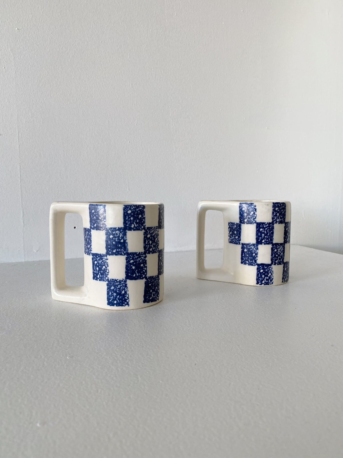 BLUE CHECKER PRINT PADILLA STYLE CERAMIC MUGS, SET OF 2 | Maison Singulier